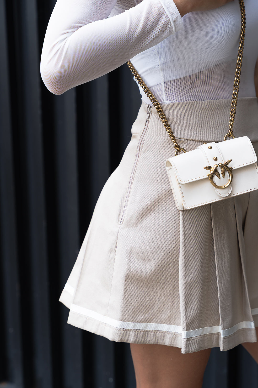 VESTIDOS – NOT SO BASIC