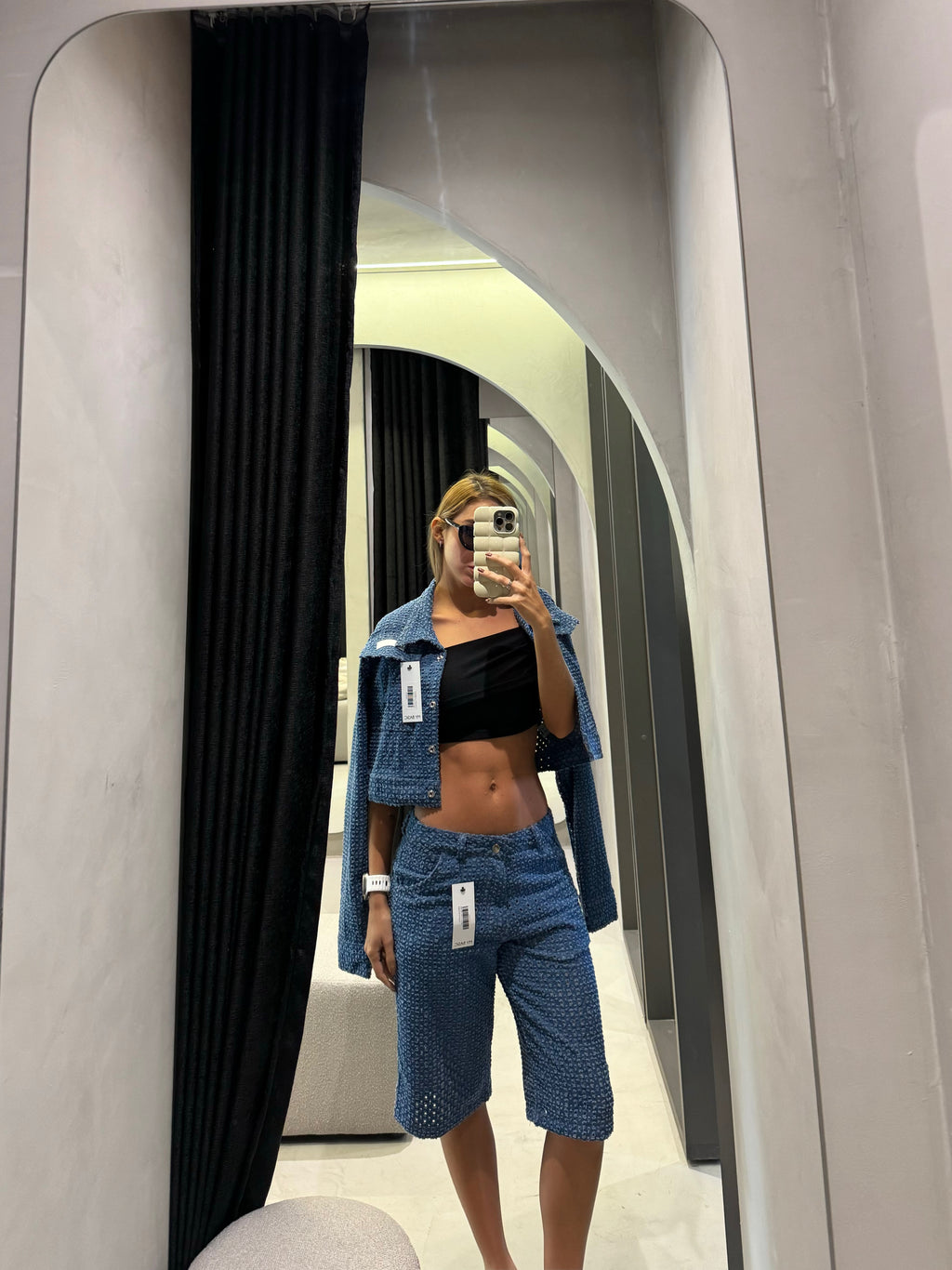 BERMUDA MARTINA – NOT SO BASIC